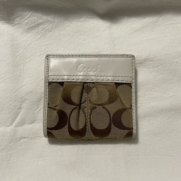 Coach | Bags | Coach Signature Wallet Beige And White | Poshmark